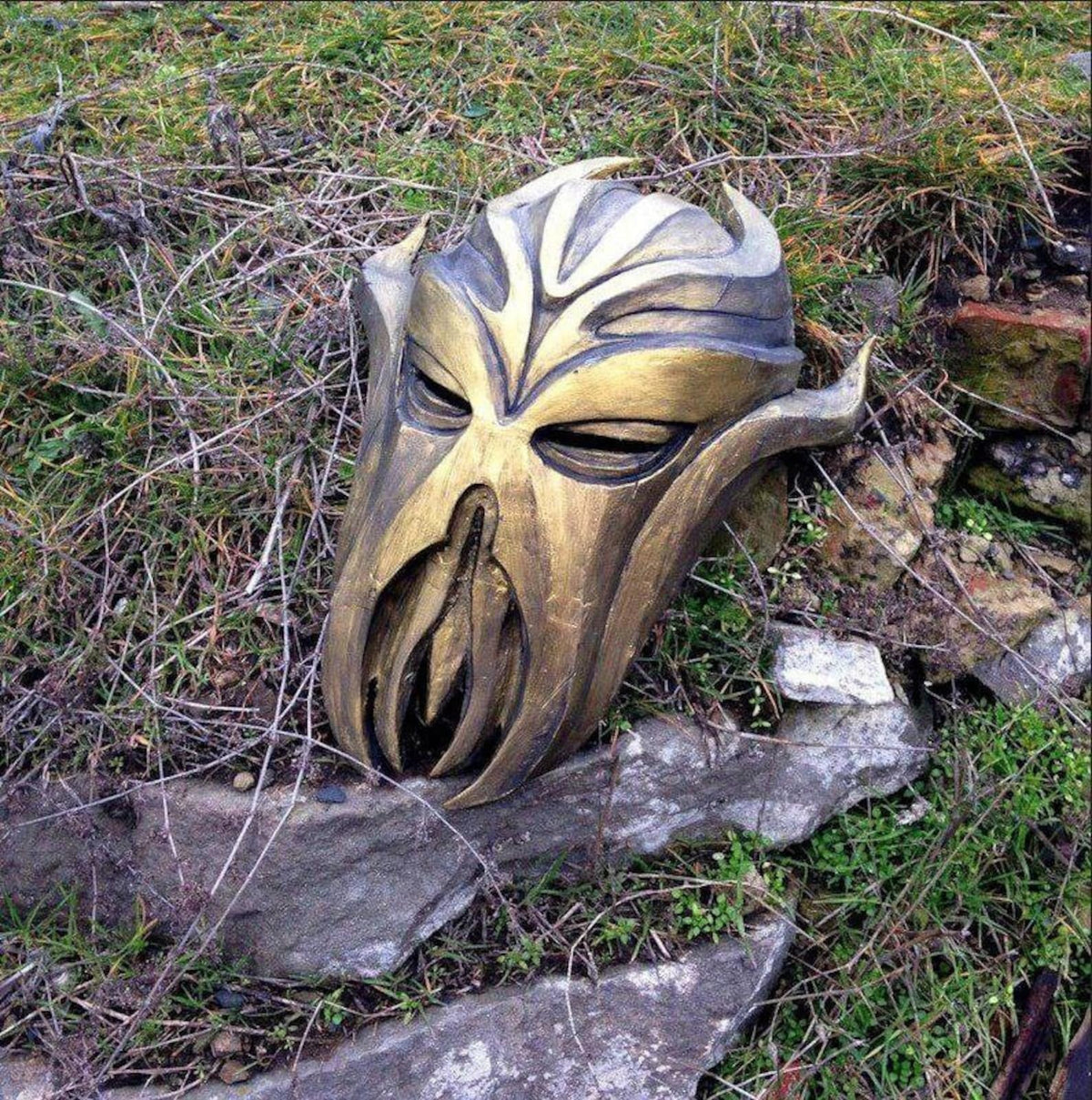Skyrim Dragon Priest Mask Cosplay – Wearable Gaming Mask Costume ...